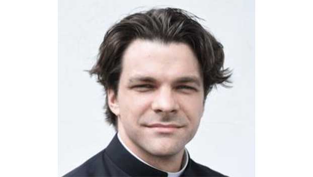 Disgraced Alabama priest marries teen he met at high school | Alabama Now